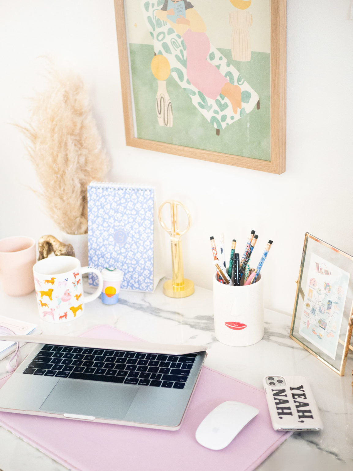 Ultimate Props List for Creatives - hopefuloutsiders.com