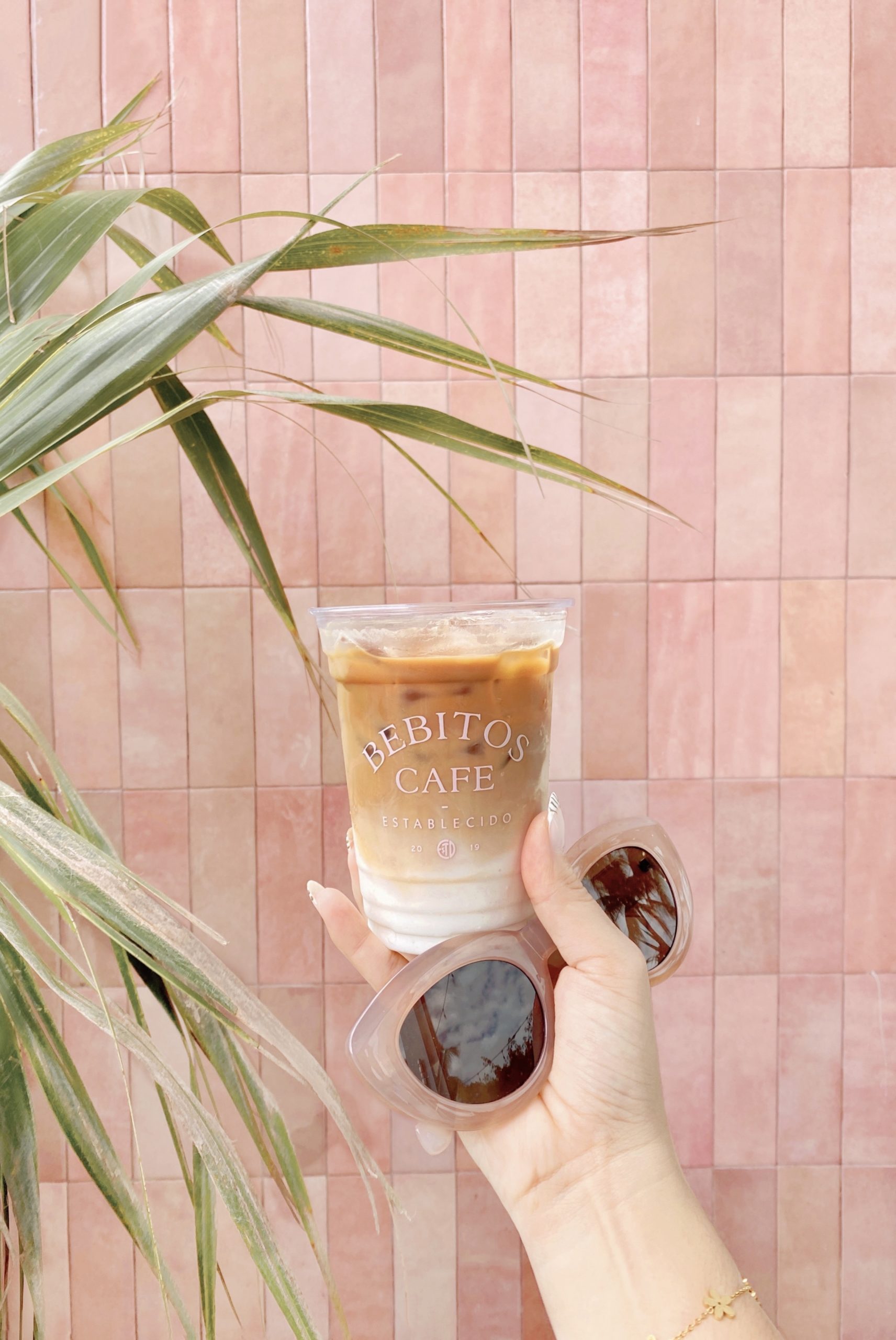 Best Coffee Shops in Miami - hopefuloutsiders.com