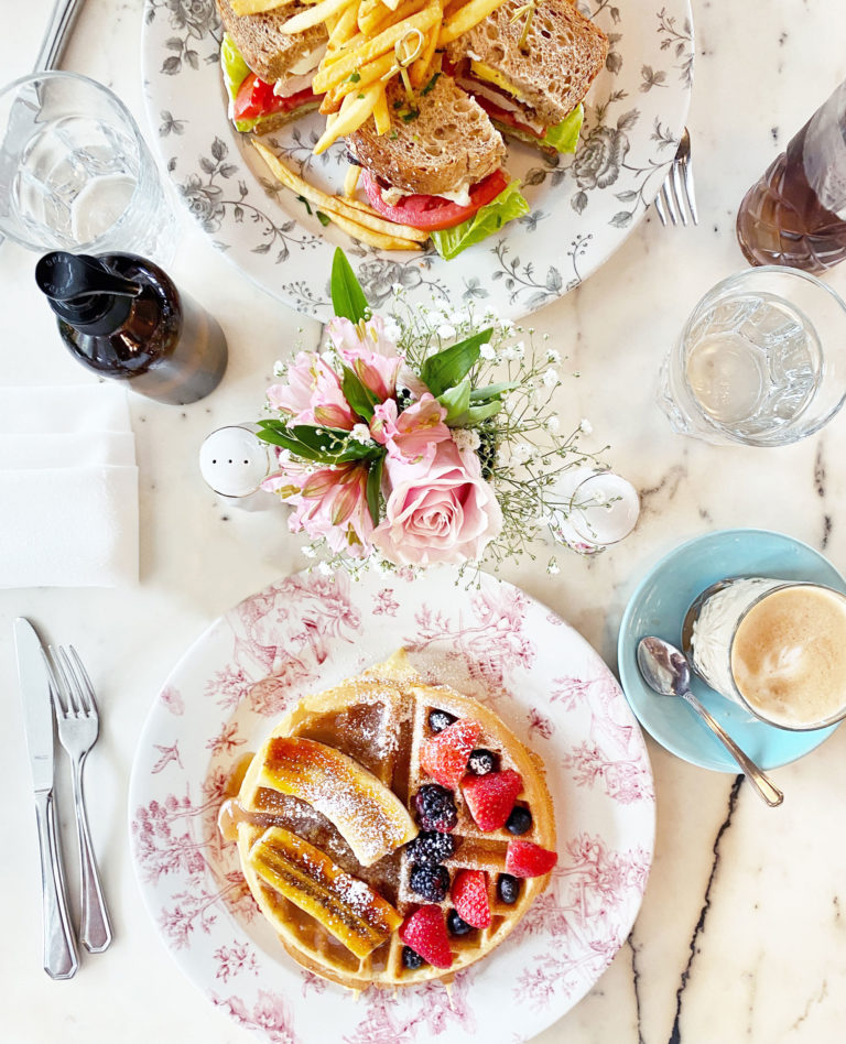 Best Coffee Shops in Miami - hopefuloutsiders.com